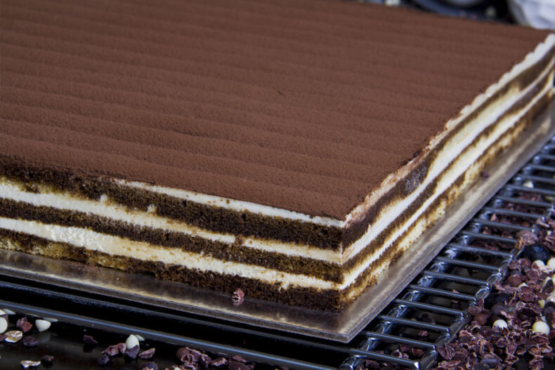Cakes Slabs – Wonder Bakery